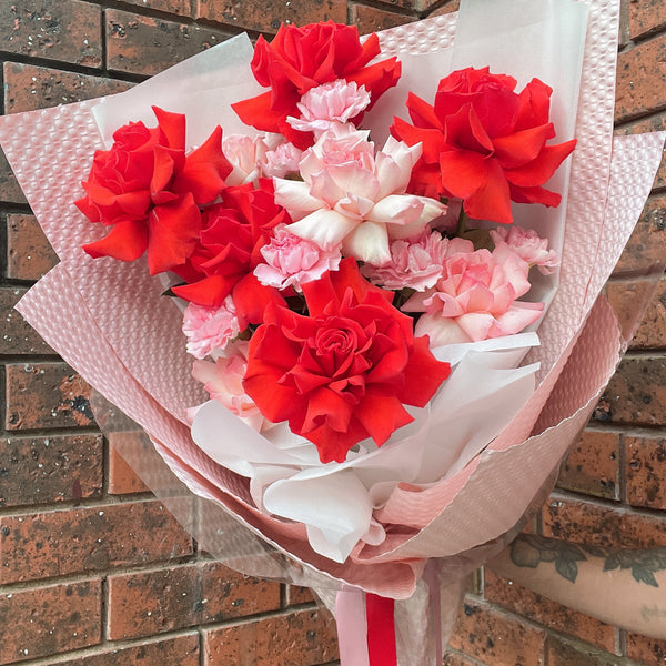 Roses En Masse – Mel-Floral